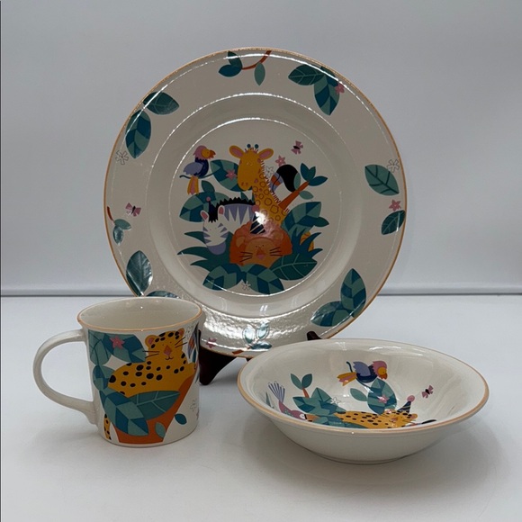 Mikasa | Dining | Mikasa Jungle Friends Childrens Dinnerware Set | Poshmark